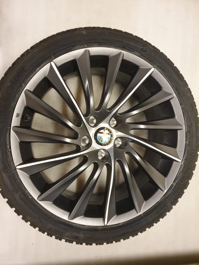 Alfa Velgen Archieven - Originele velgen kopen? Originele-velgen.com
